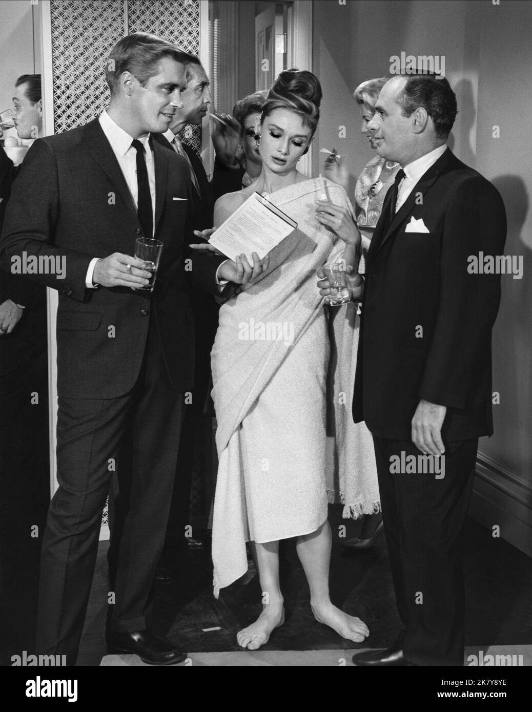 George Peppard, Audrey Hepburn & Martin Balsam Film: Breakfast At ...