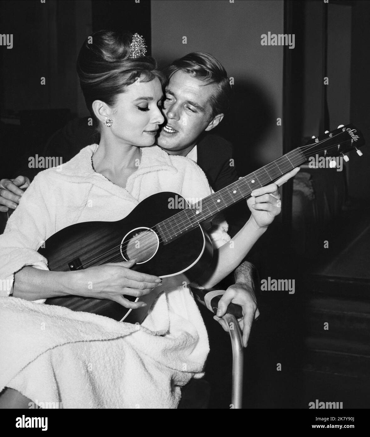 Audrey Hepburn & George Peppard Film Breakfast At Tiffany'S (USA 1961 ...