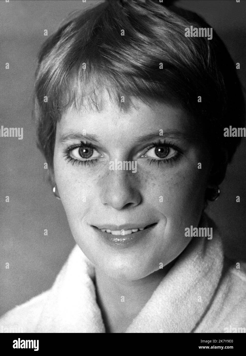 Mia Farrow Film John And Mary (USA 1969) Characters: Mary Director ...