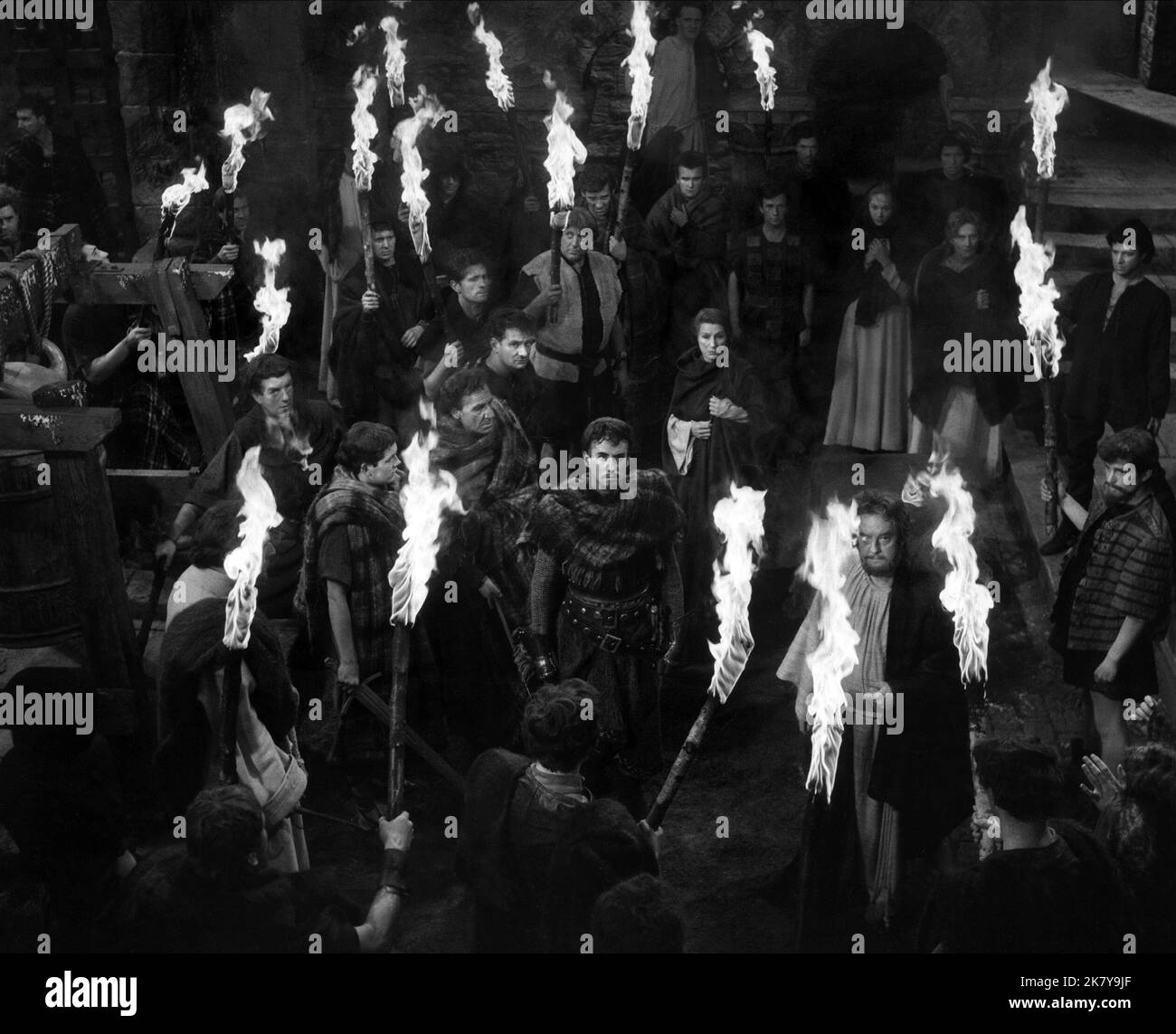 Ian Bannen, Michael Hordern, Scot Finch & Judith Anderson Film: Macbeth; Hallmark Hall Of Fame ...