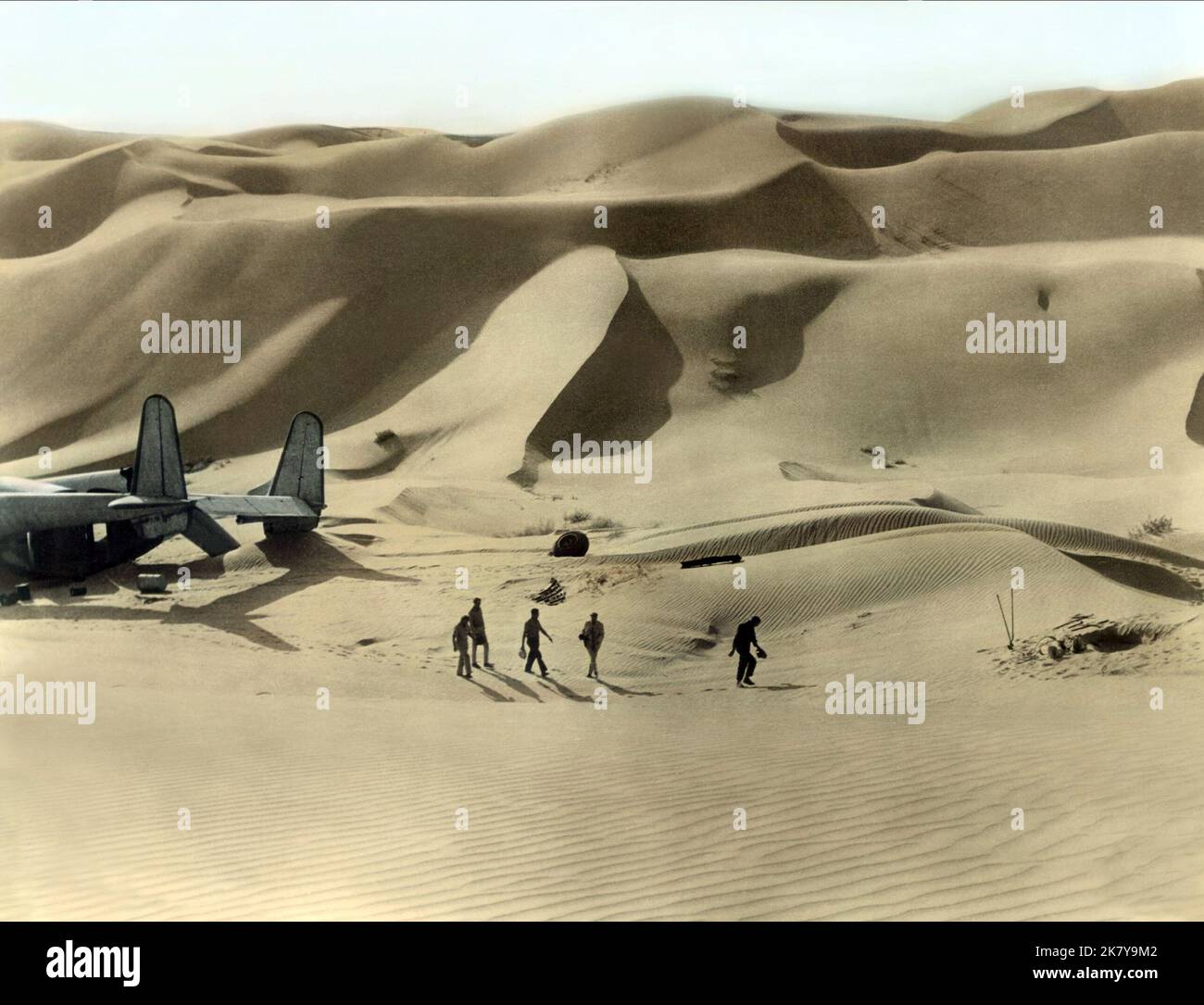 Crashed Aircraft In Desert Film The Flight Of The Phoenix (1965 ...