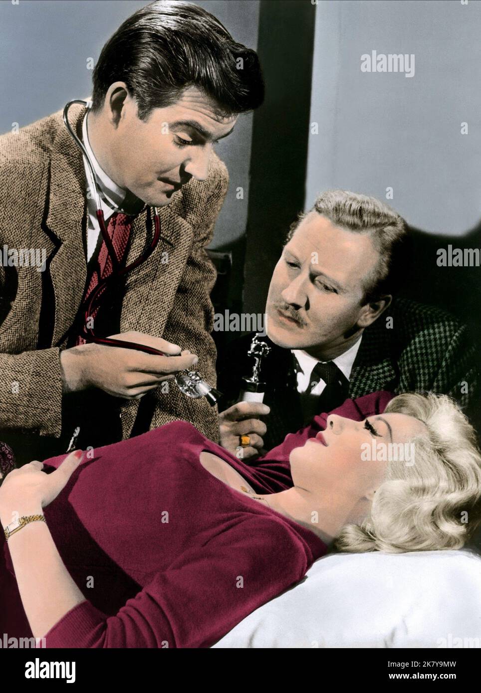 Michael Craig, Leslie Phillips & Carole Lesley Film: Doctor In Love (UK ...