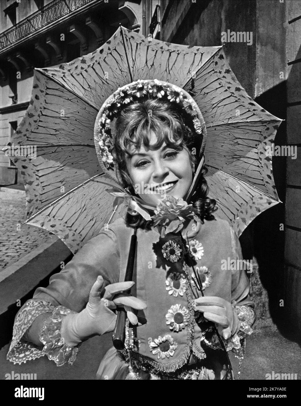 Giulietta Masina Film The Madwoman Of Chaillot (1969) Characters ...