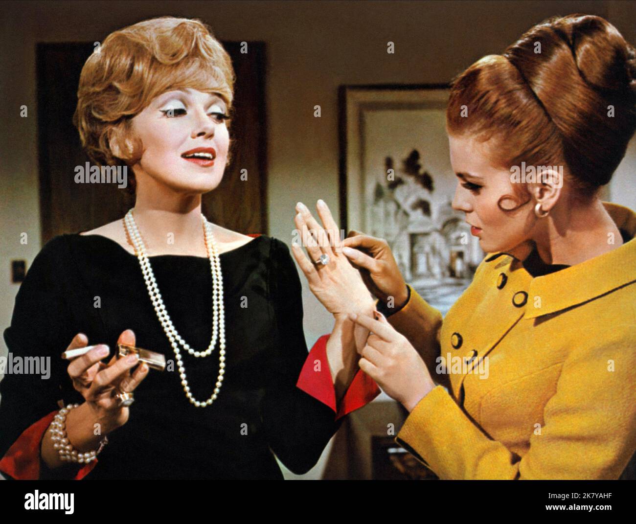Edie Adams & Ann-Margret Film Made In Paris (USA 1966) Characters ...
