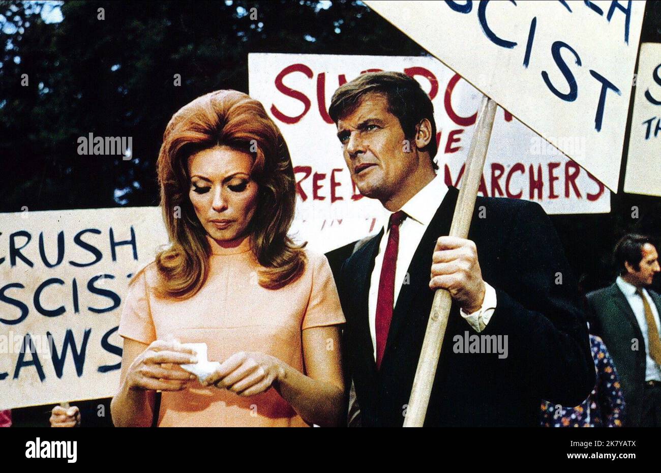 Claudie Lange & Roger Moore Film Crossplot (UK 1969) Characters: Marla ...