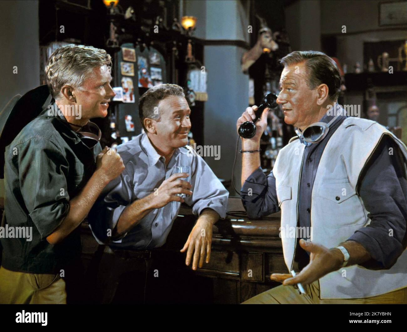 John wayne 1960s hatari hi-res stock photography and images - Alamy