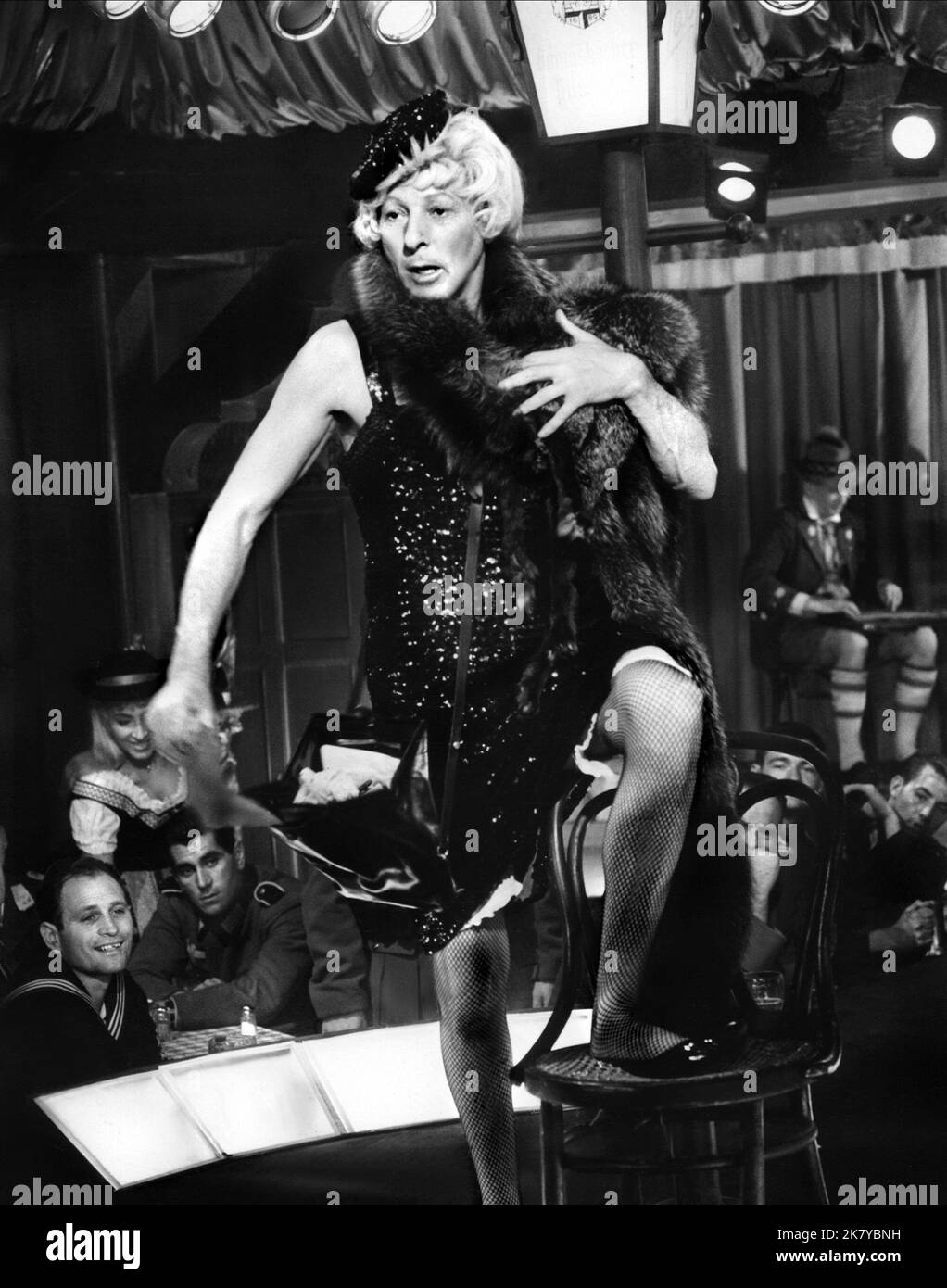 Danny Kaye Film On The Double (USA 1961) Director: Melville Shavelson ...
