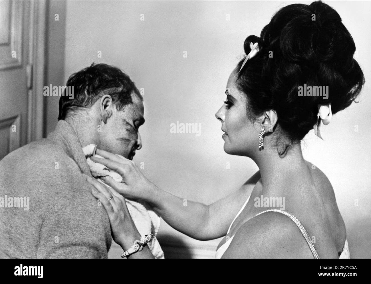 Marlon Brando & Elizabeth Taylor Film: Reflections In A Golden Eye (1968) Characters: Maj ...