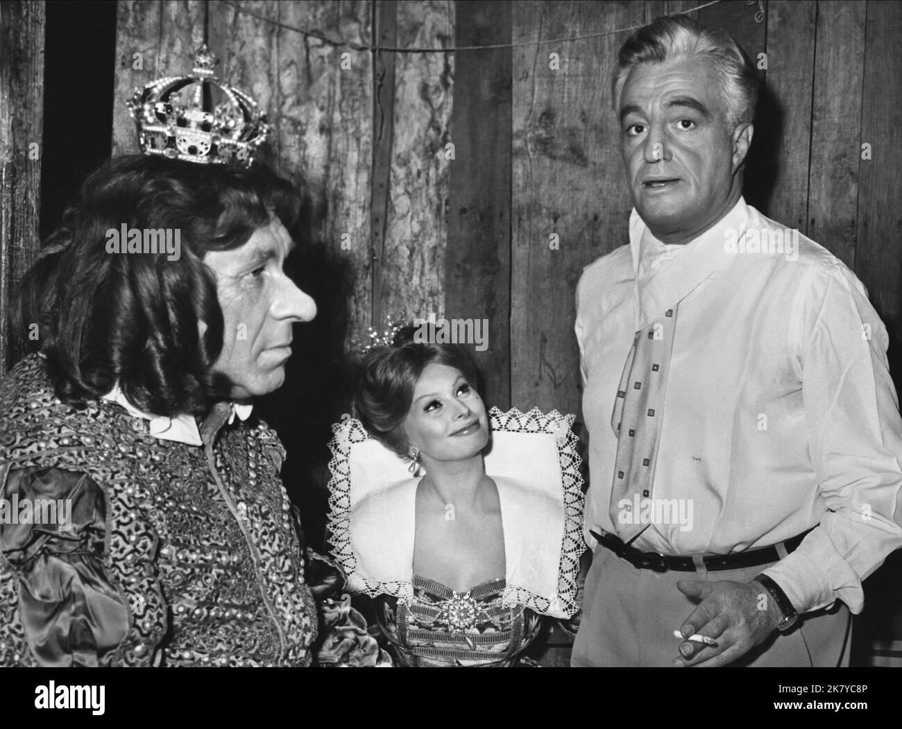 Sophia Loren & Vittorio De Sica Film It Started In Naples (USA 1960 ...