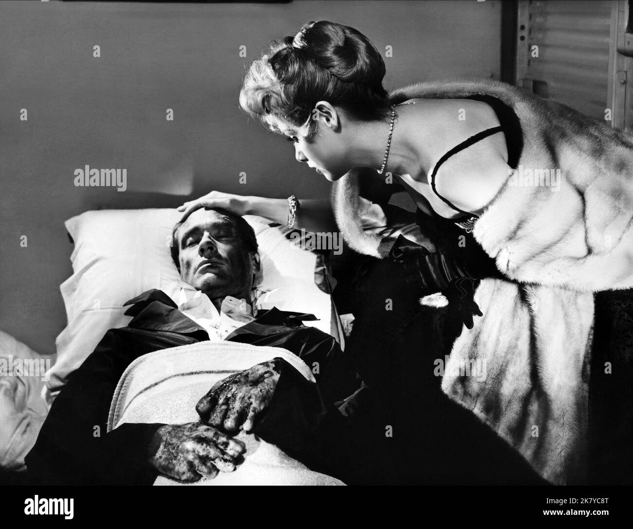 Louise cochrane hi-res stock photography and images - Alamy