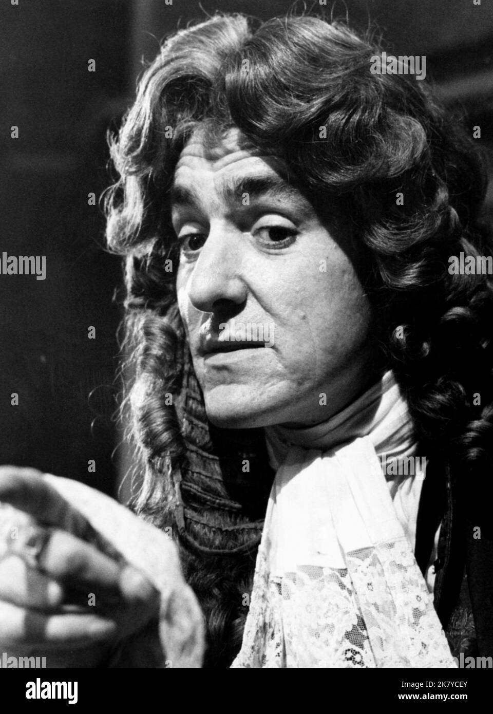 Eric Porter Television: The Physicists (1968) 23 October 1963 **WARNING ...