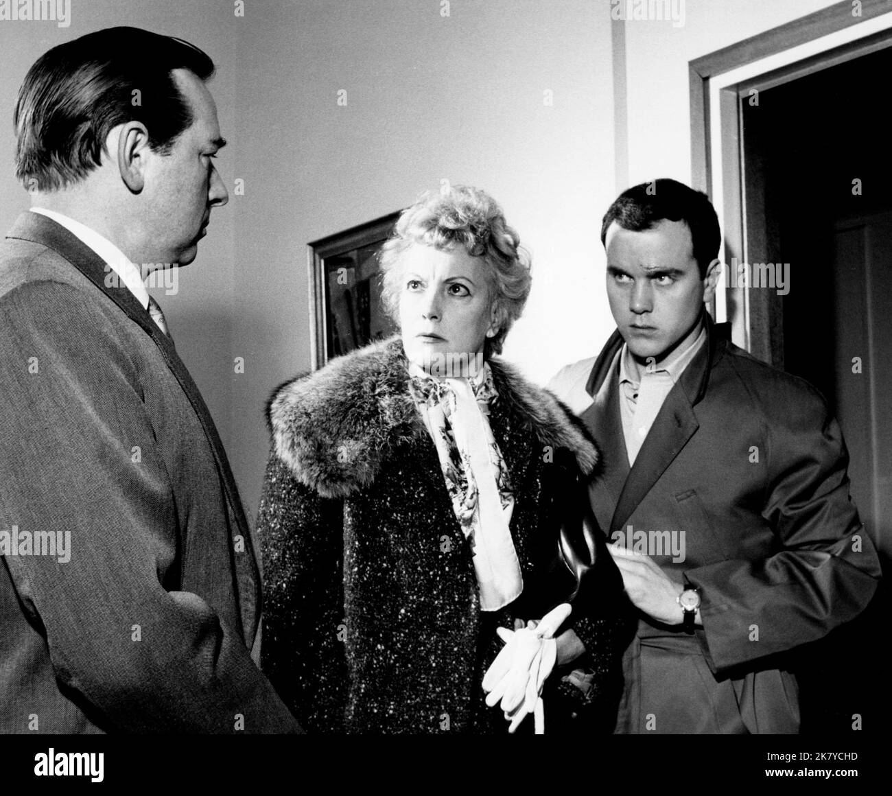 George Pravda, Isa Miranda & Kenneth Cope Television: Night On The ...