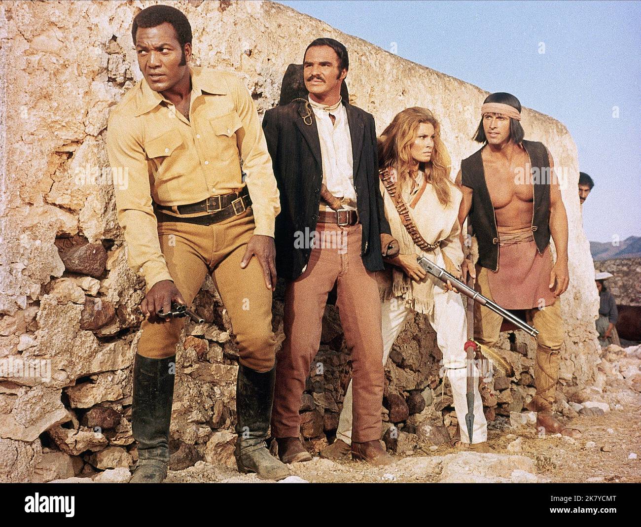 100 rifles 1969 raquel welch hi-res stock photography and images - Alamy