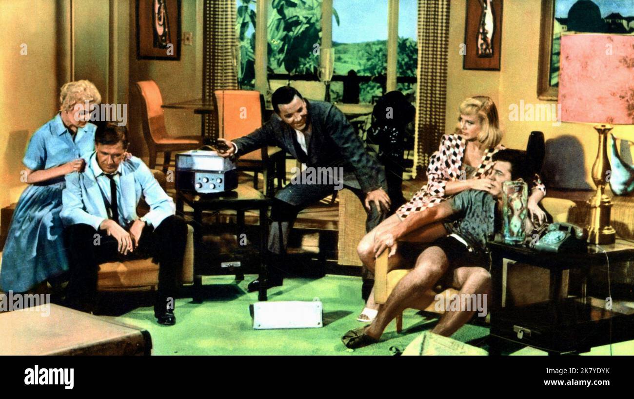 John Lupton, Lyn Thomas & Robert Powell Film: Three Came To Kill (1963 ...