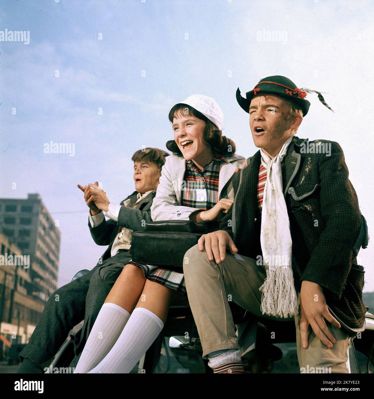 Bryan Russell, Cindy Cassell & Roger Mobley Film: Emil And The ...