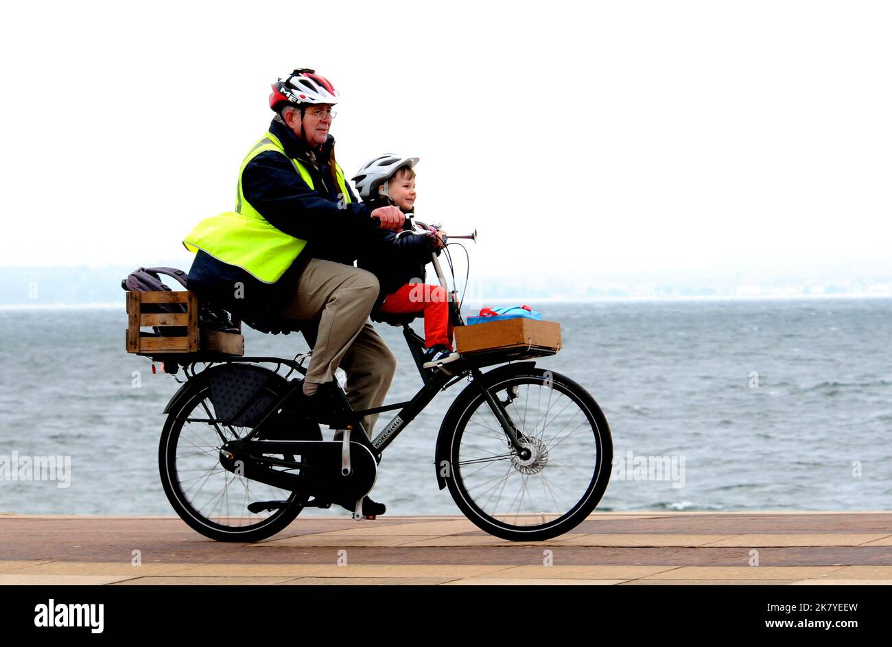 A May Bank Holiday Monday bike ride along the seafront at Southsea ...