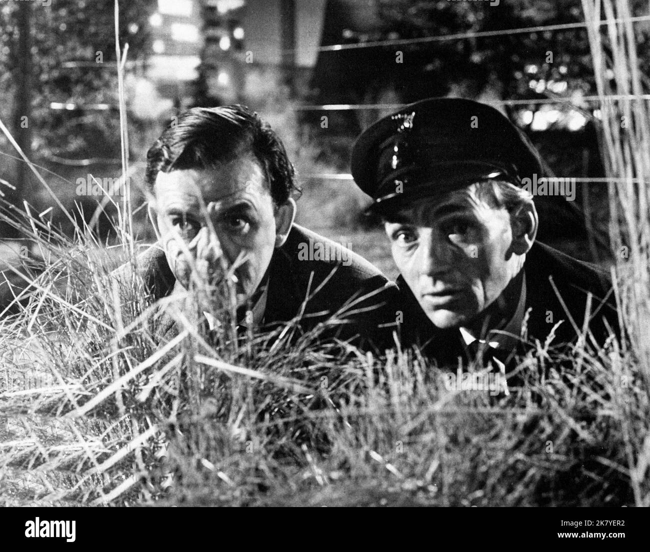 David Tomlinson & Sam Kydd Film: Follow That Horse (1960) Characters ...