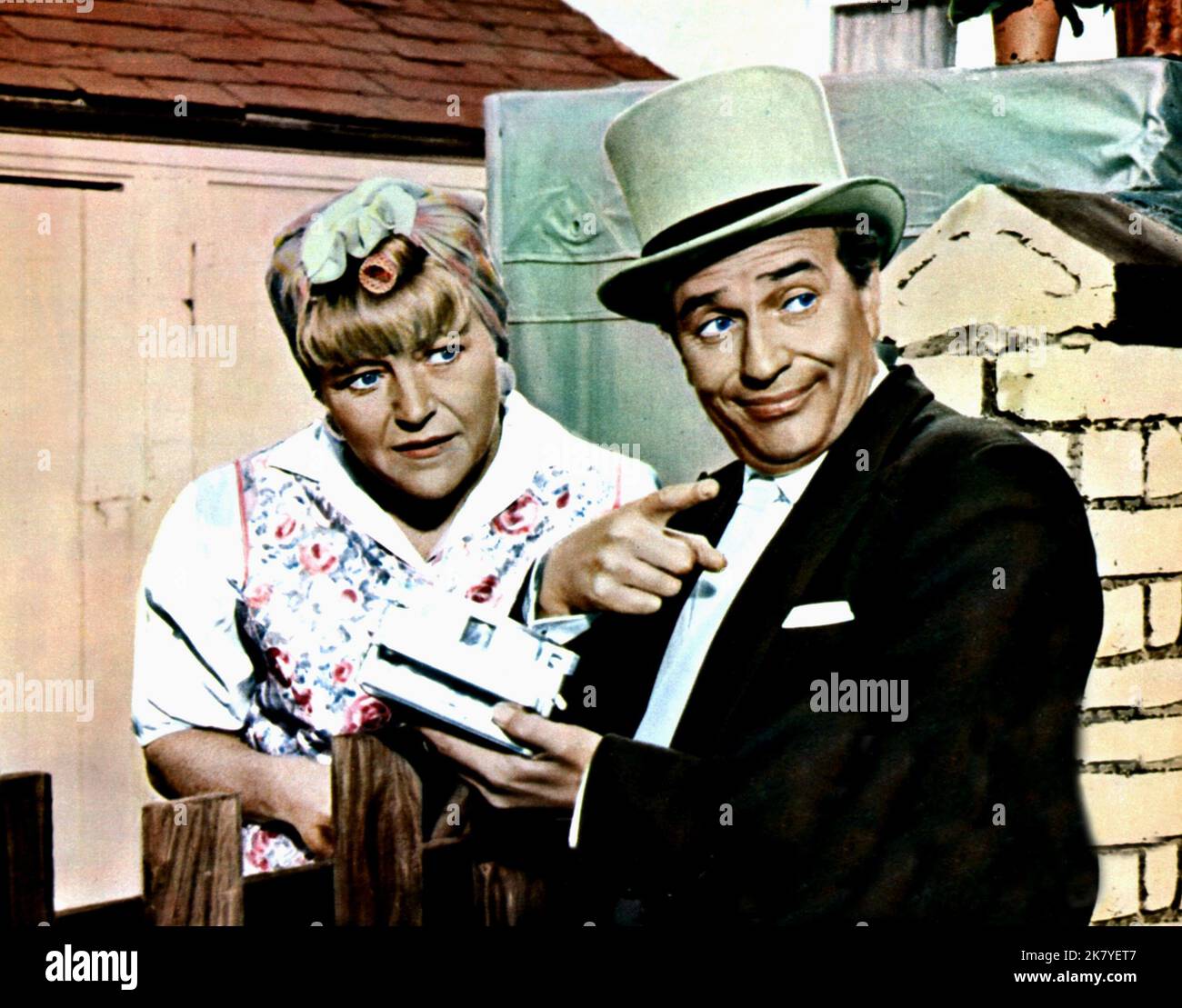 Dora Bryan & Michael Bentine Film: The Sandwich Man (1968) Characters ...