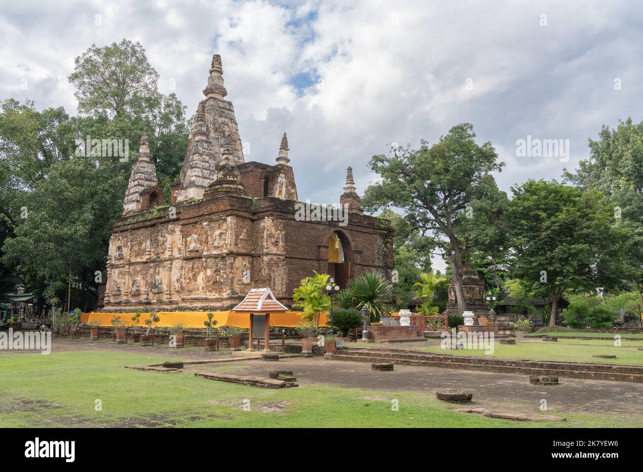Landscape view of historic landmark Wat Jed Yod or Wat Chet Yot ...