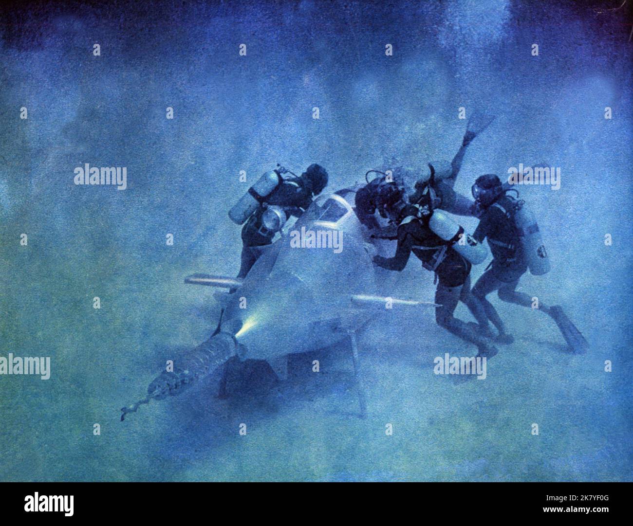 Underwater Scene Film Around The World Under The Sea (1966) Director ...