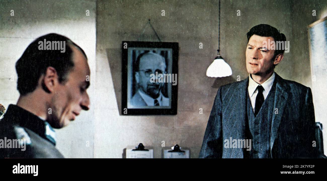 Tom Courtenay Film A Dandy In Aspic (1962) Characters: Gatiss Director ...