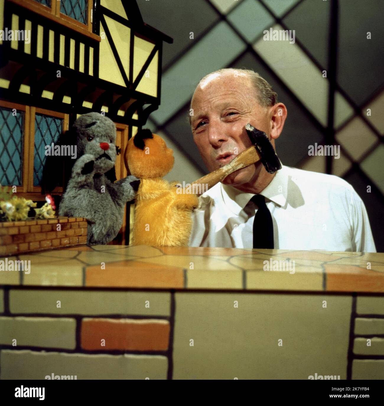 Harry Corbett, Sooty & Sweep Television: The Sooty Show (1968) 01 May ...