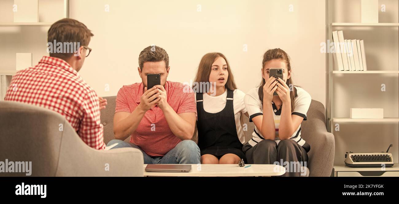 Couple with girl discussing problems in family with family psychologist ...