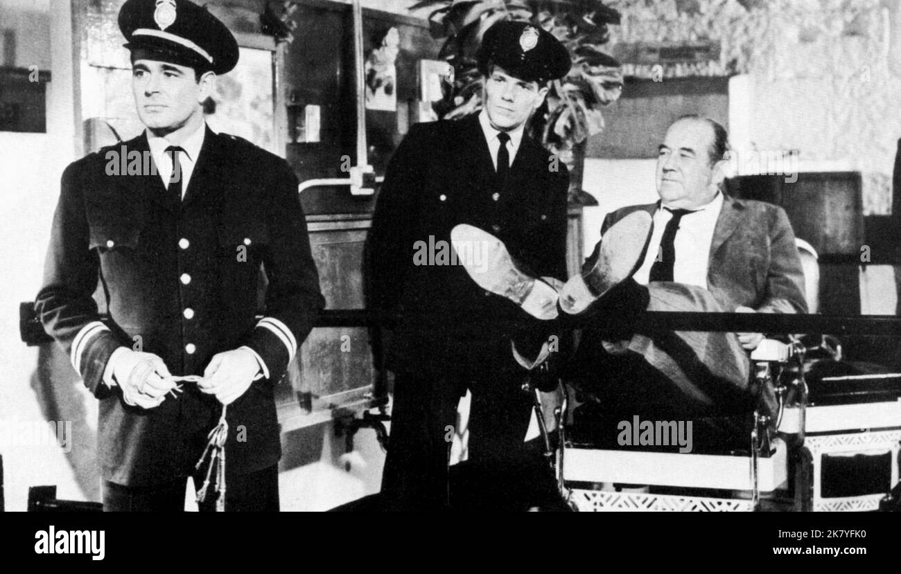 Convicts 4 s whitman broderick crawford Black and White Stock Photos ...