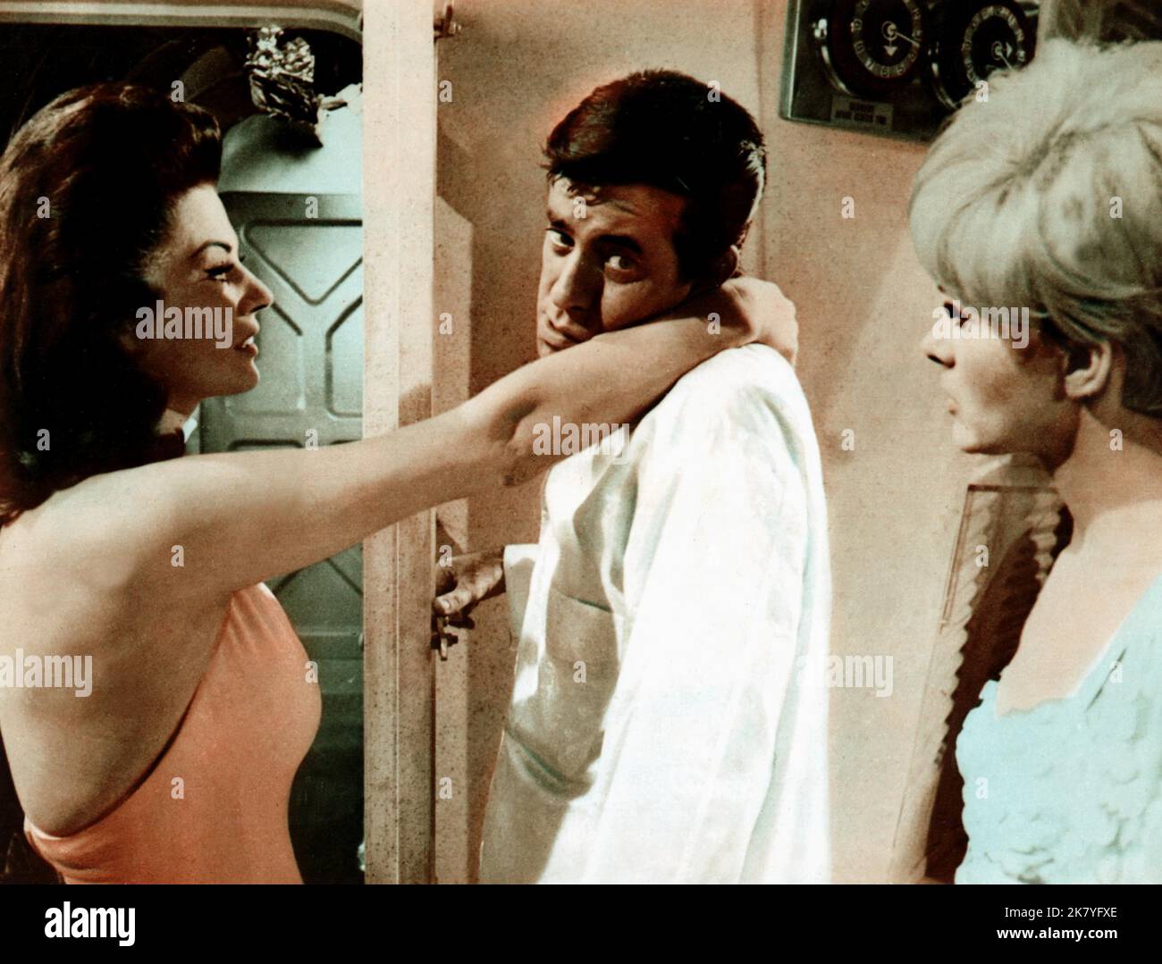 Linda Harrison, Jerry Lewis & Connie Stevens Film: Way...Way Out (USA ...