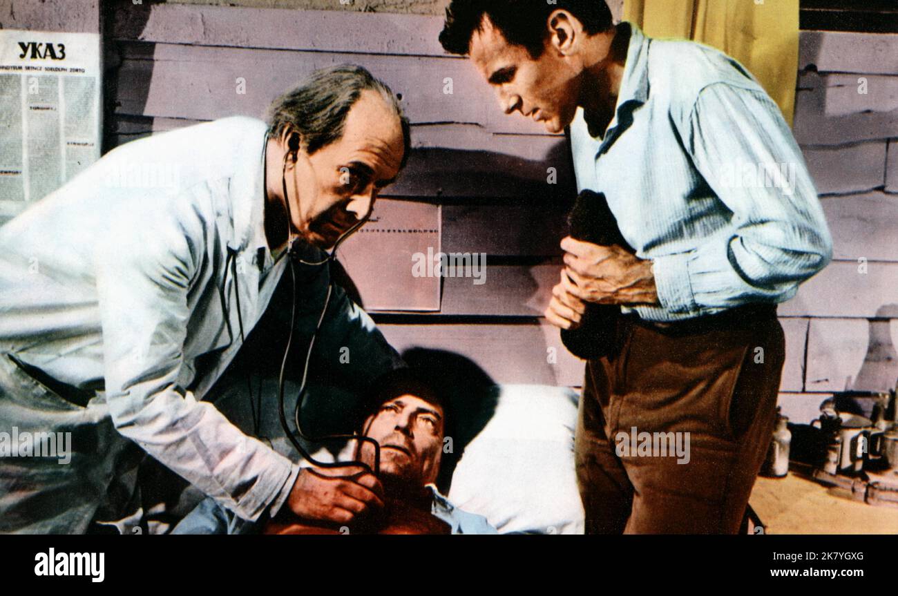 George Voskovec, Raf Vallone & Maximilian Schell Film: The Desperate ...