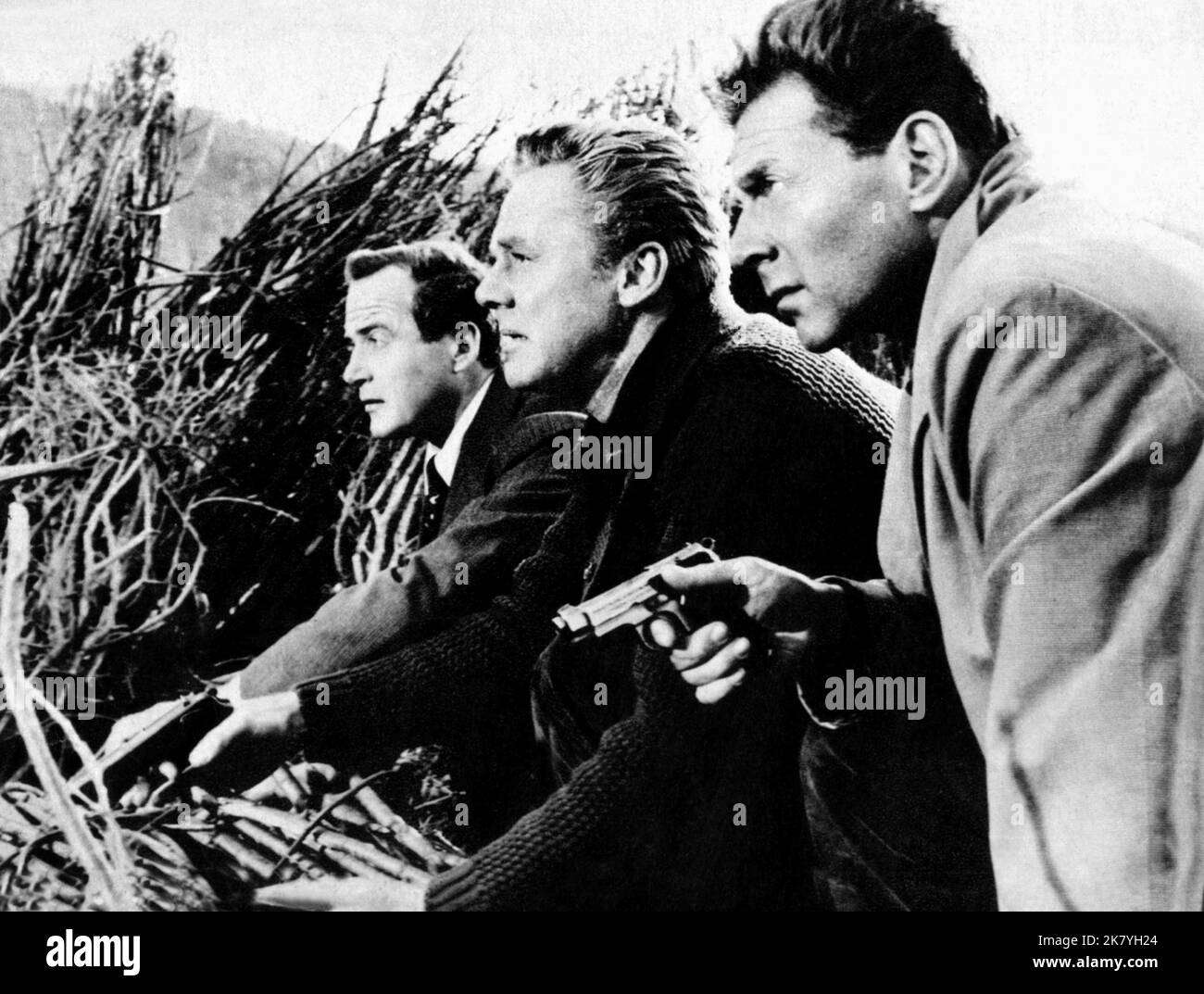 Van Johnson & Jean-Pierre Aumont Film: The Enemy General (1965 ...