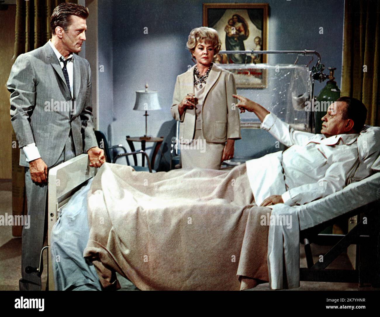 Kirk Douglas, Claire Trevor & Edward G. Robinson Film: Two Weeks In ...