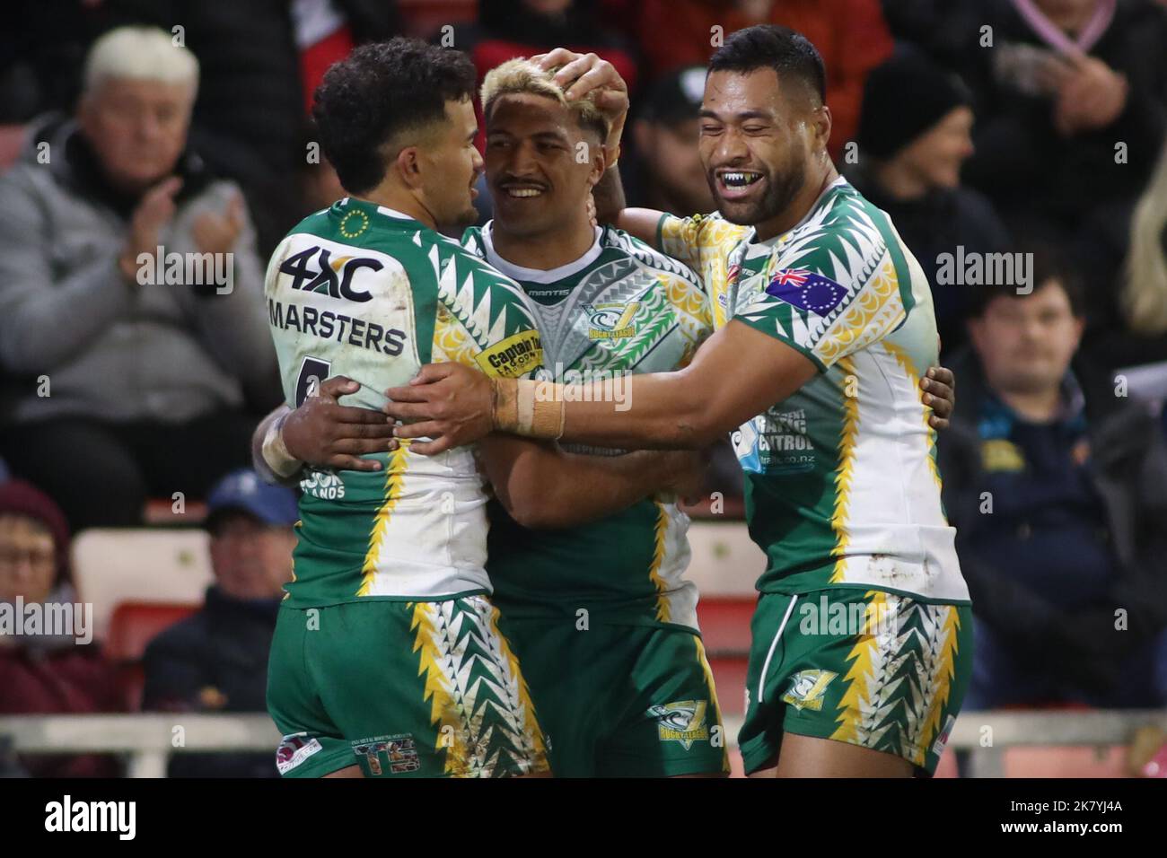 Steven marsters hi-res stock photography and images - Alamy