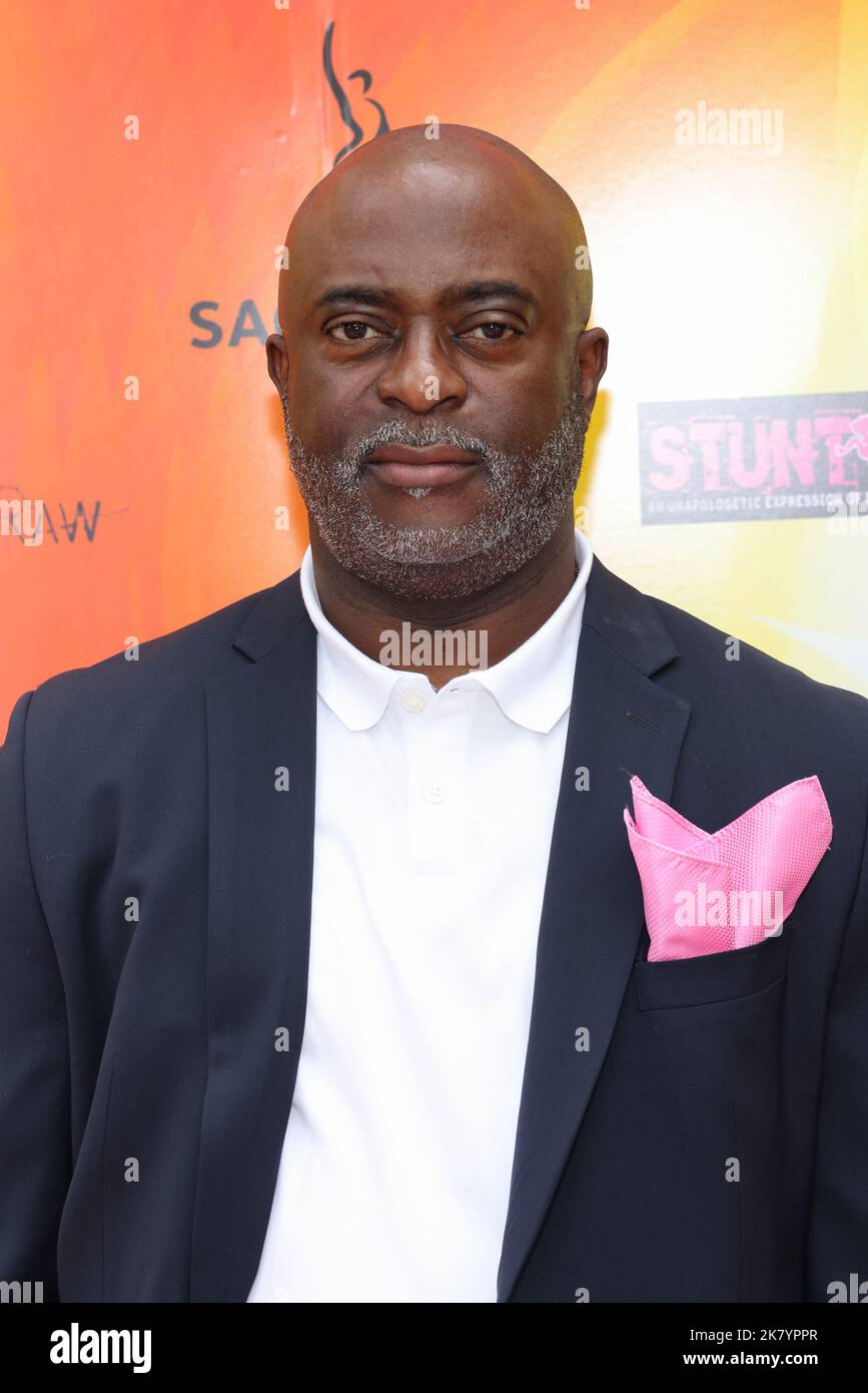 Universal City, California, USA. 16th October, 2022. Rob Deane ...