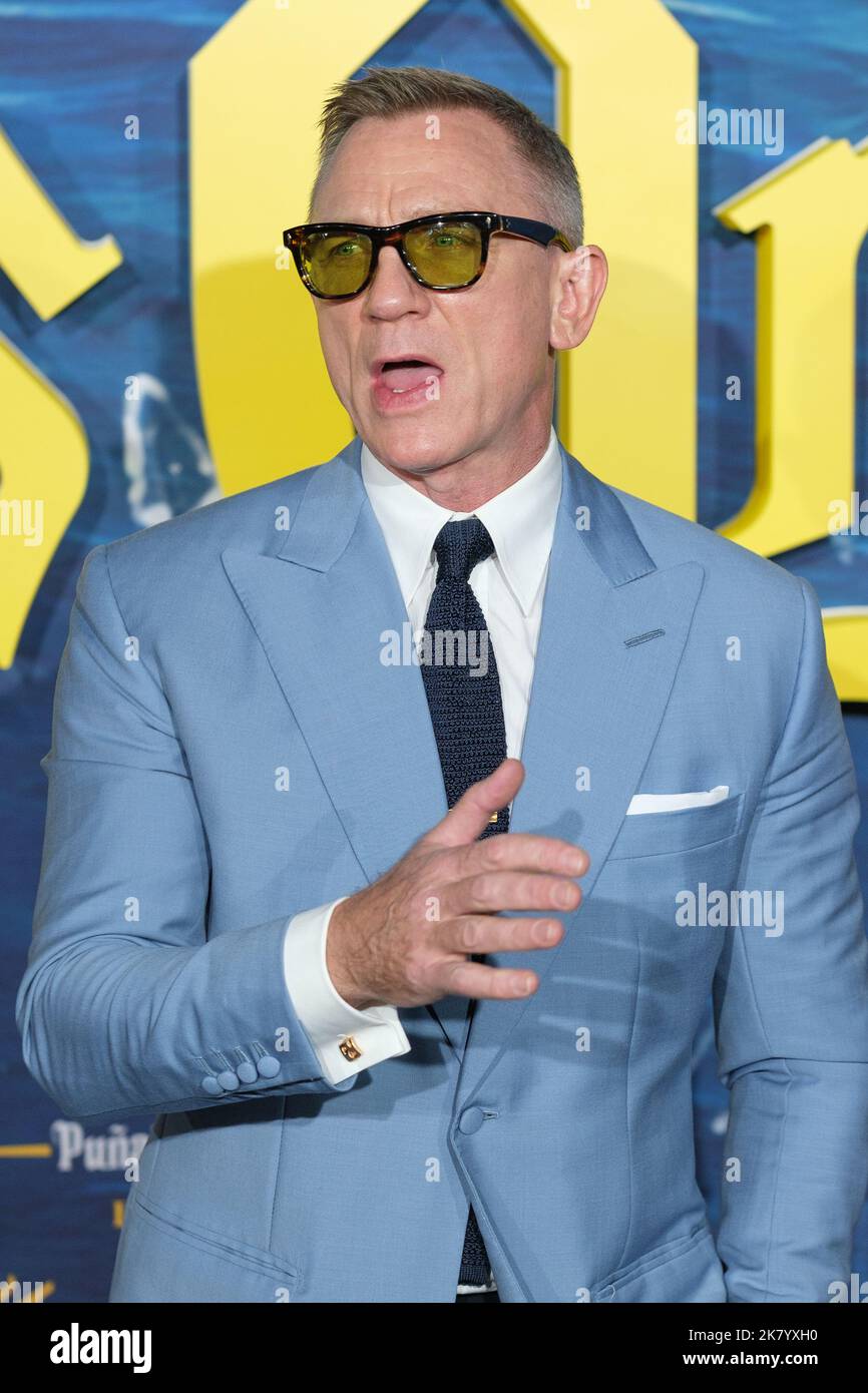 Punales por la espalda hi-res stock photography and images - Alamy