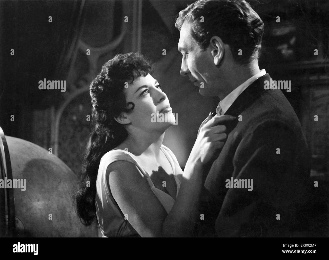 Valerie Gaunt & Michael Gough Film Dracula; Horror Of Dracula (UK 1958 ...