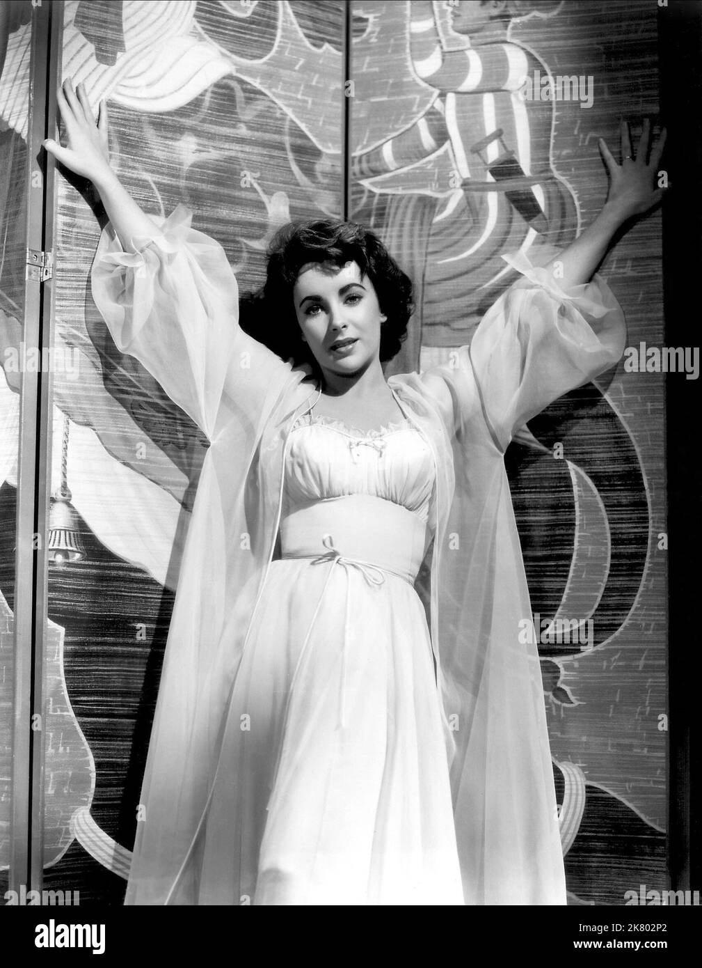 Elizabeth Taylor Film Elephant Walk (1954) Characters: Ruth Wiley ...