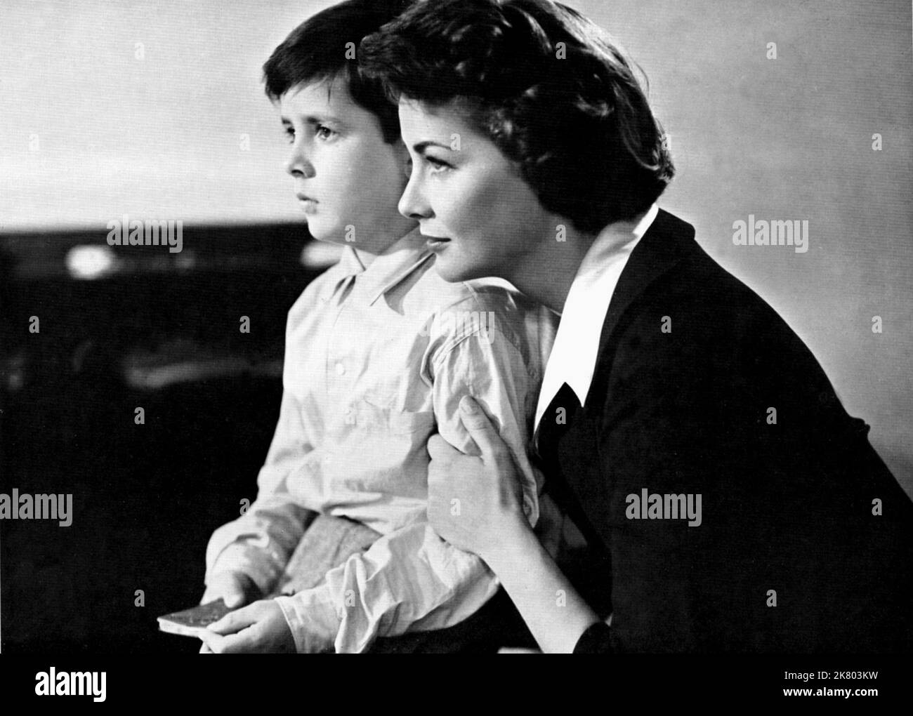 Roger hand hi-res stock photography and images - Alamy