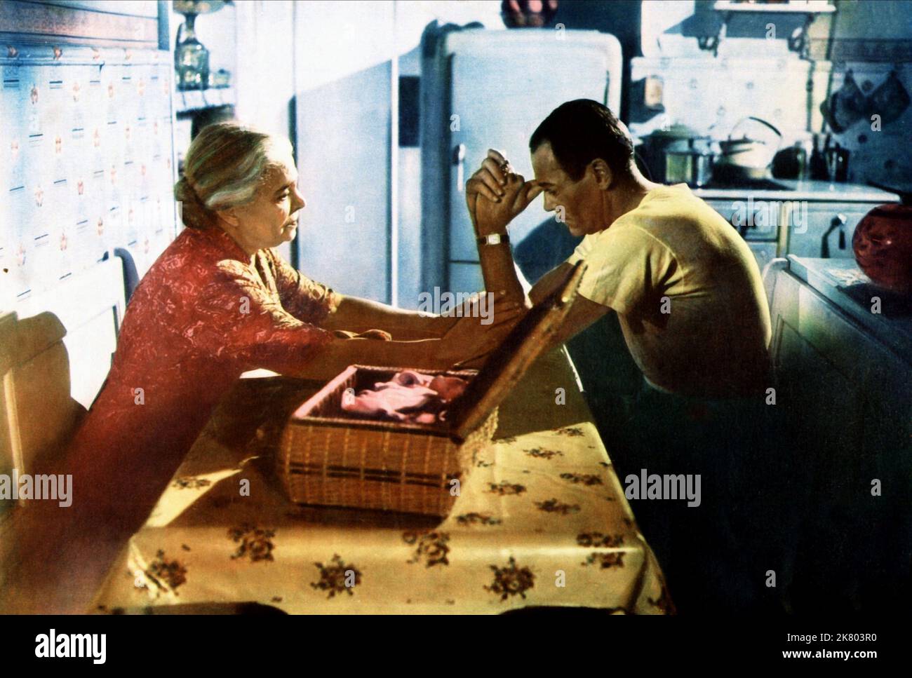 Esther Minciotti & Henry Fonda Film: The Wrong Man (USA 1956 ...