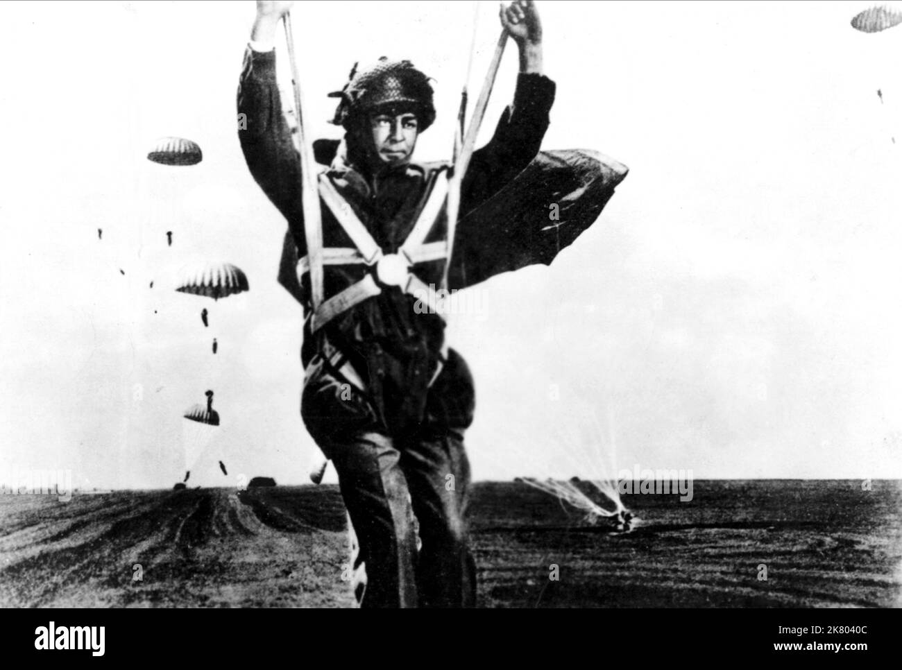 Beret uniform Black and White Stock Photos & Images - Alamy