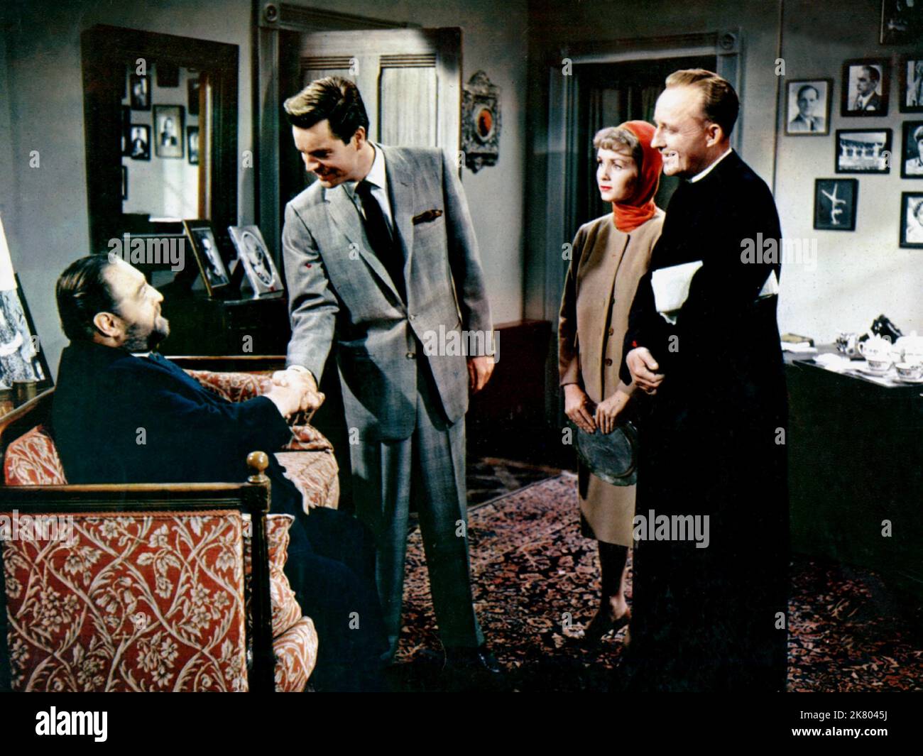 Sebastian Cabot, Robert Wagner, Debbie Reynolds & Bing Crosby Film: Say ...