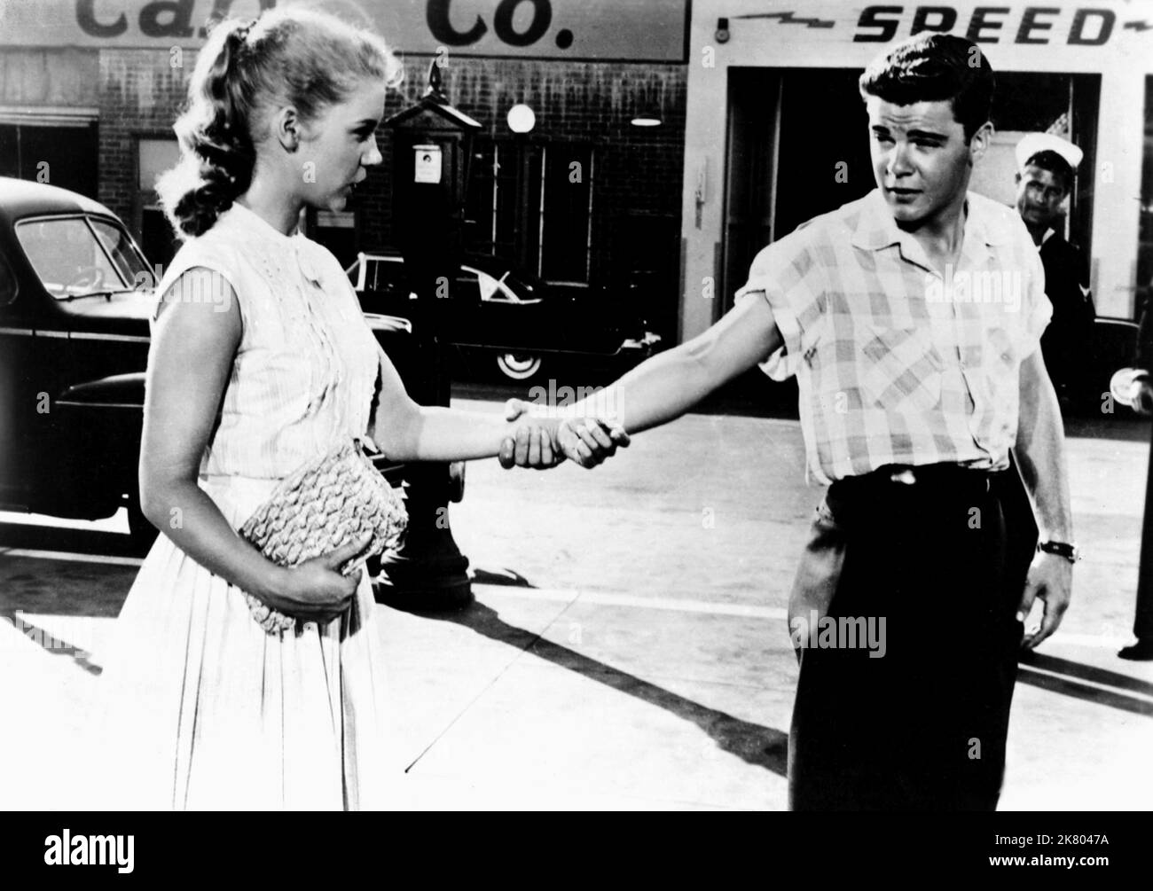 Betty Lou Keim & Warren Berlinger Film: Teenage Rebel (1956) Characters ...