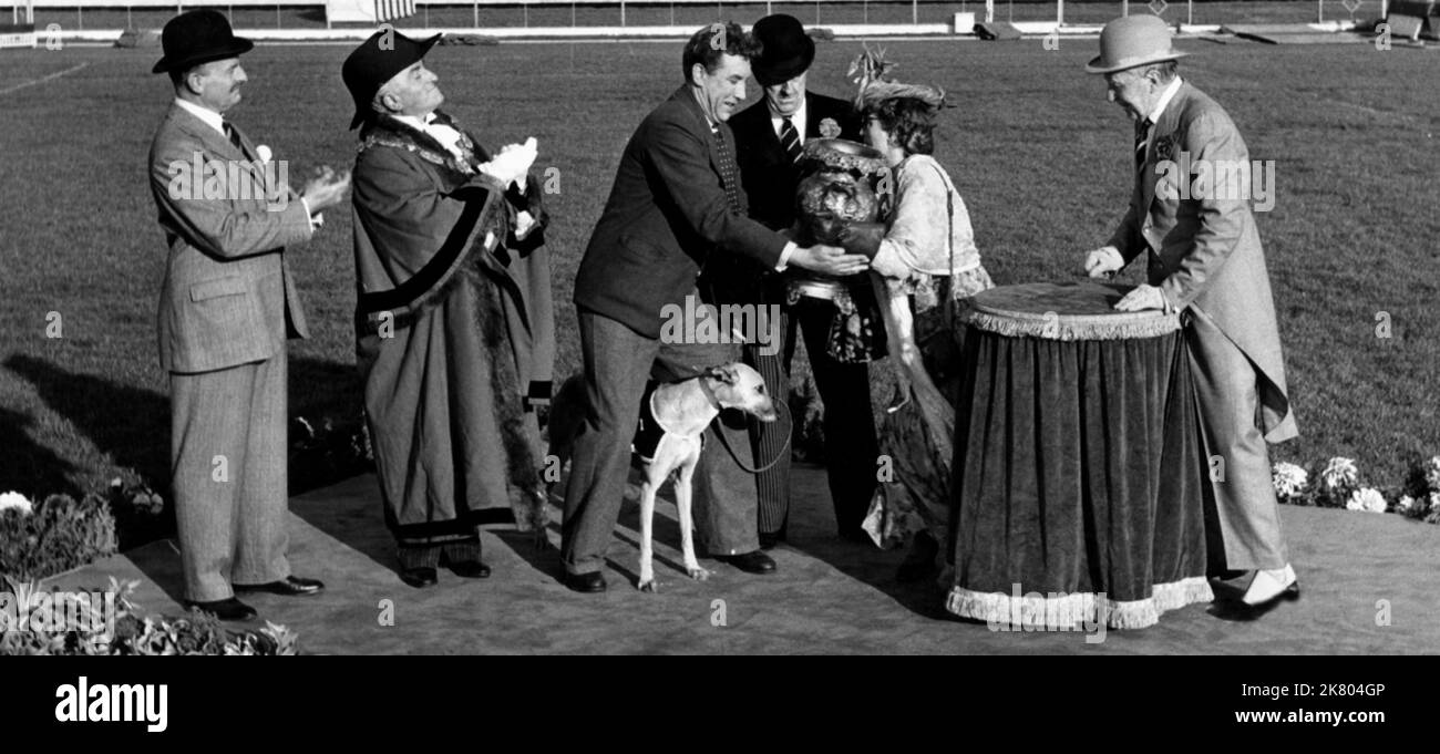 Lady carstairs Black and White Stock Photos & Images - Alamy