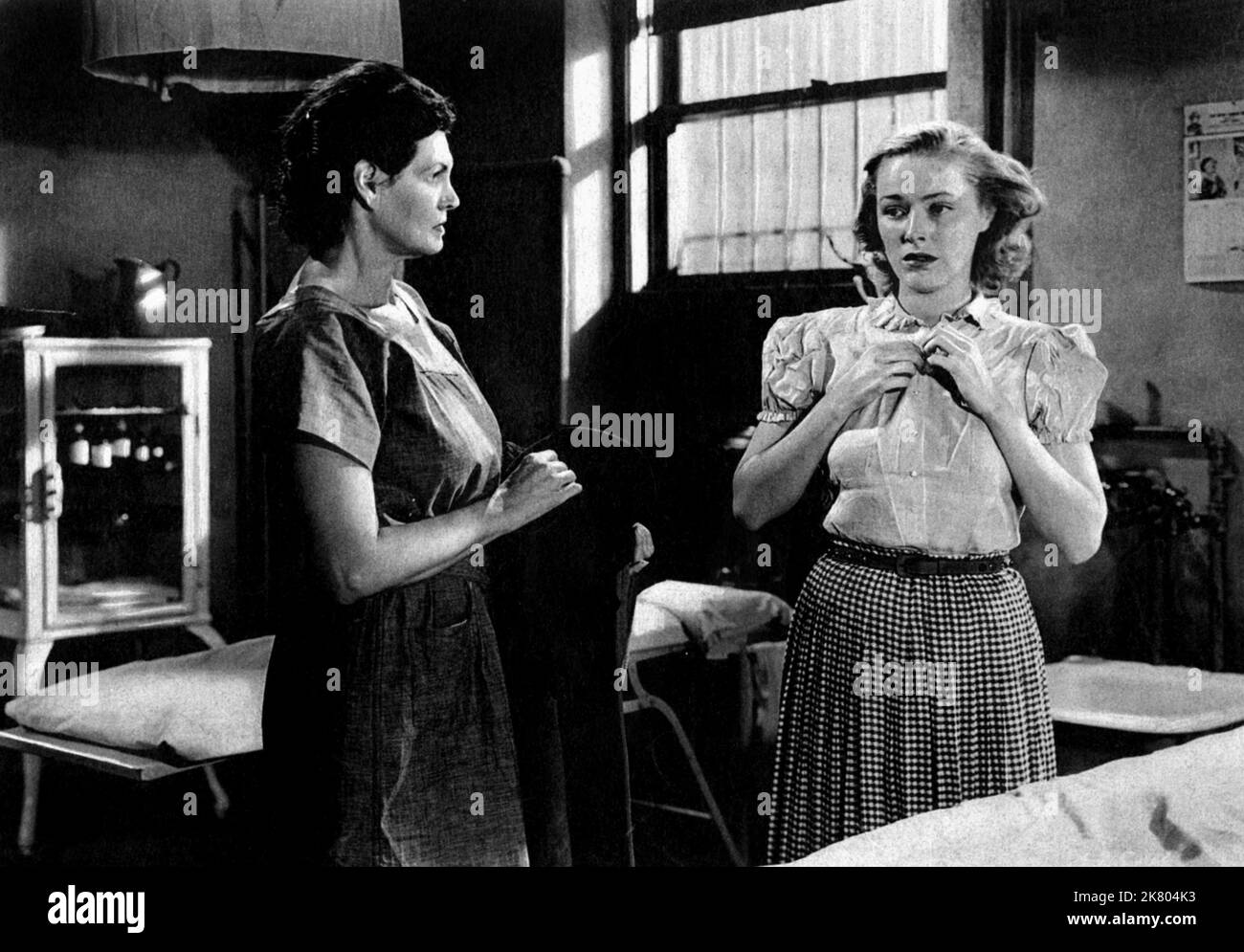 Betty Garde & Eleanor Parker Film: Caged (USA 1950) Characters: Kitty ...