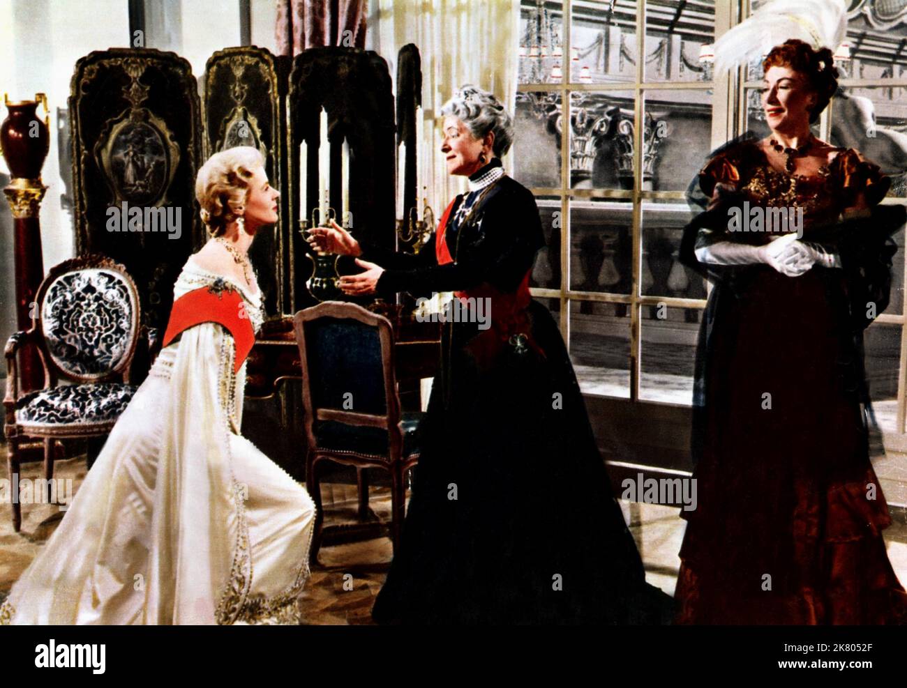 Ingrid Bergman, Helen Hayes & Martita Hunt Film: Anastasia (USA 1956 ...