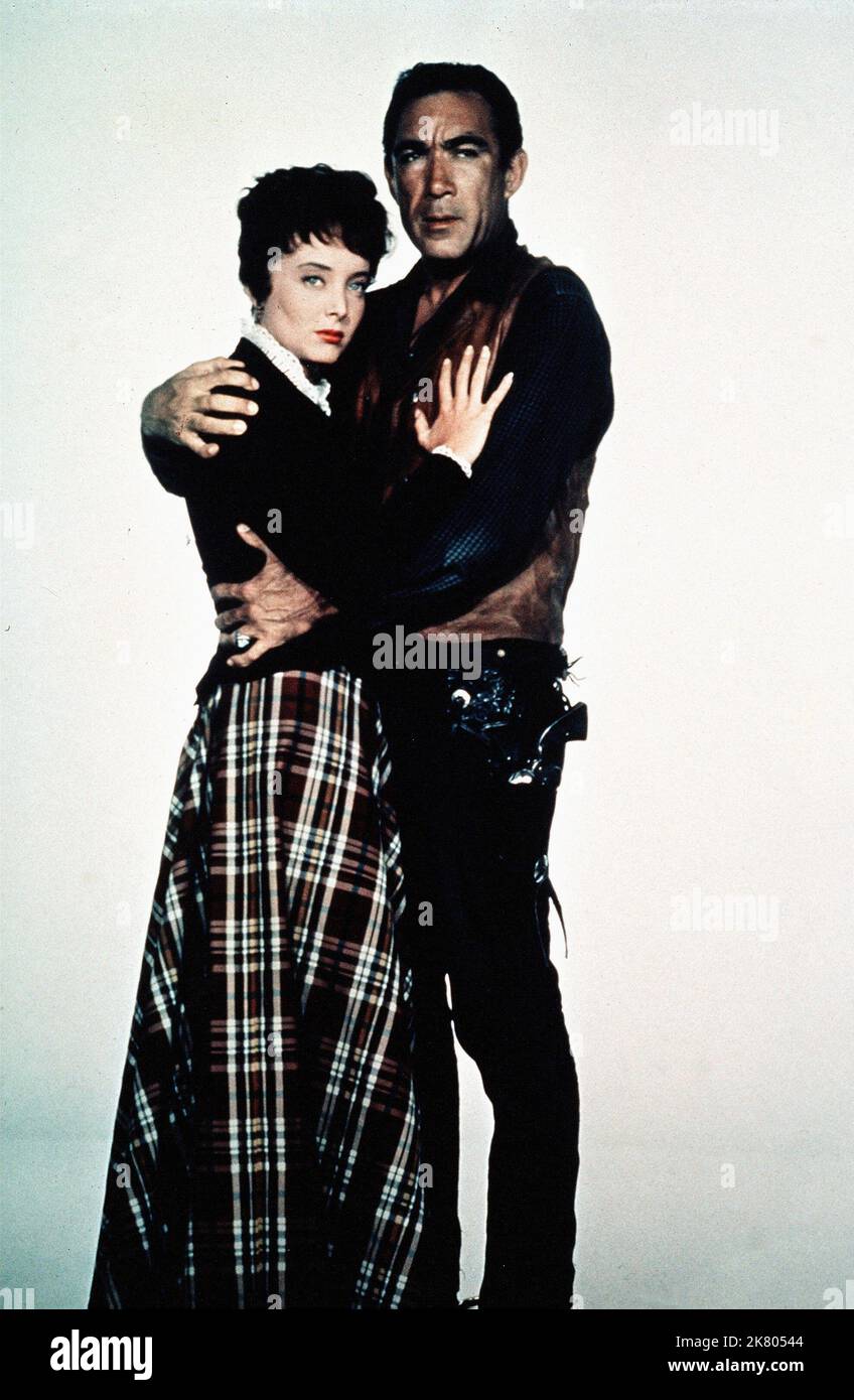 Carolyn Jones & Anthony Quinn Film Last Train From Gun Hill (USA 1959 ...