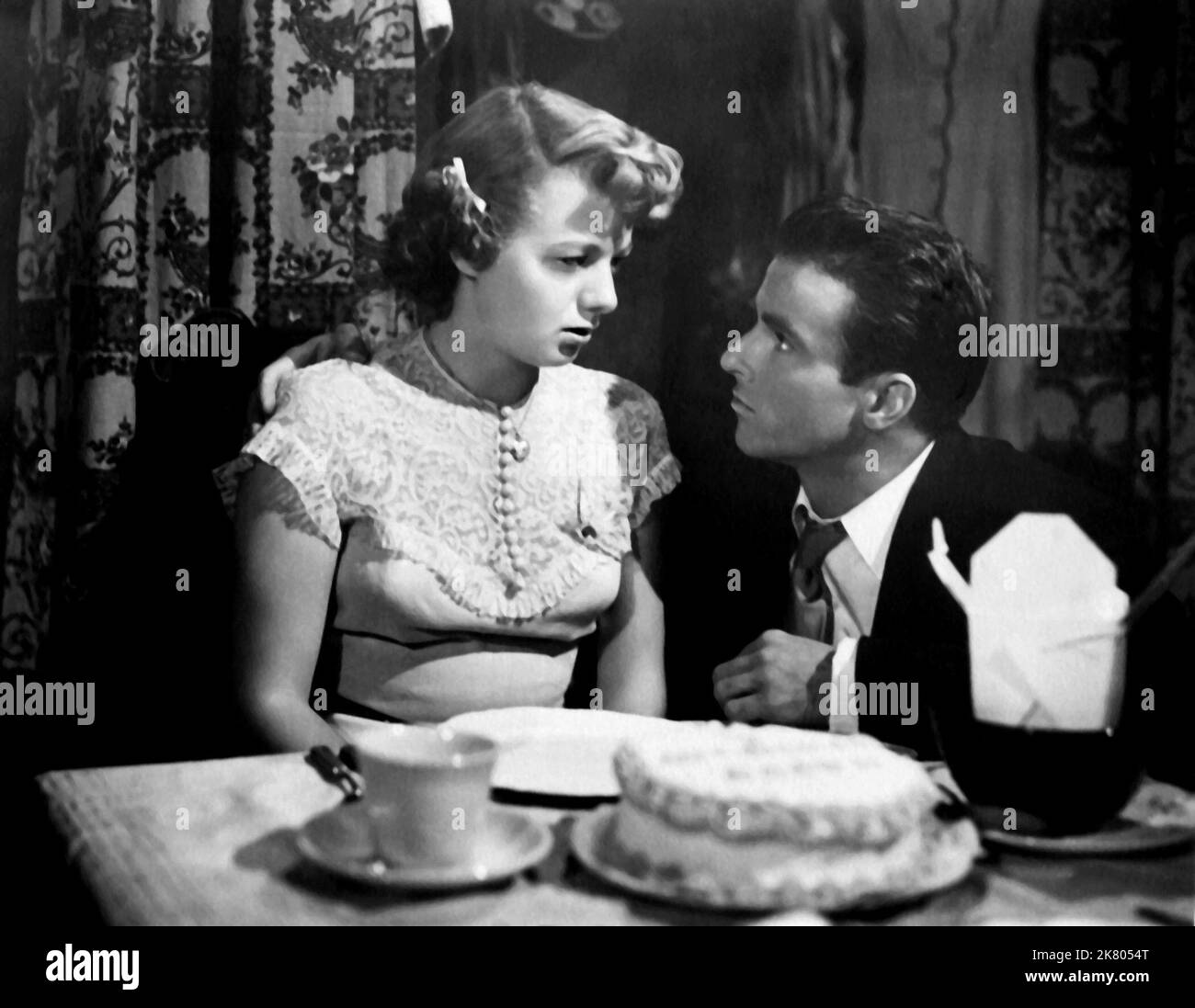 Shelley Winters & Montgomery Clift Film A Place In The Sun (USA 1951 ...