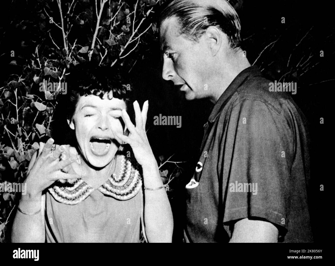 Anne Bancroft & Lex Barker Film: The Girl In Black Stockings (1956 ...