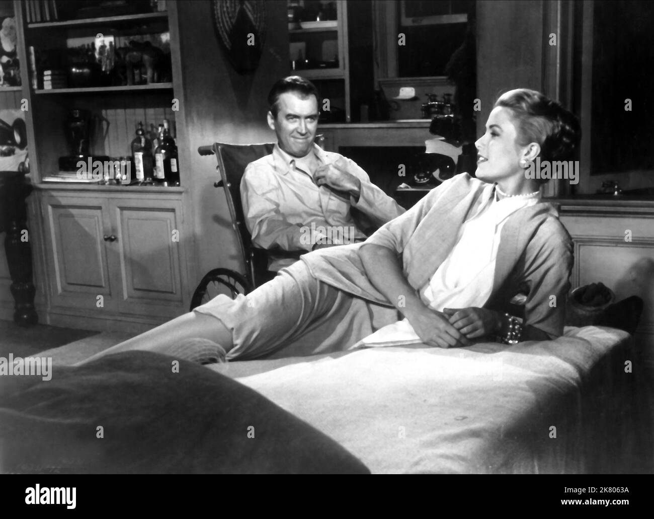 James Stewart & Grace Kelly Film Rear Window (USA 1954) Characters: L.B ...