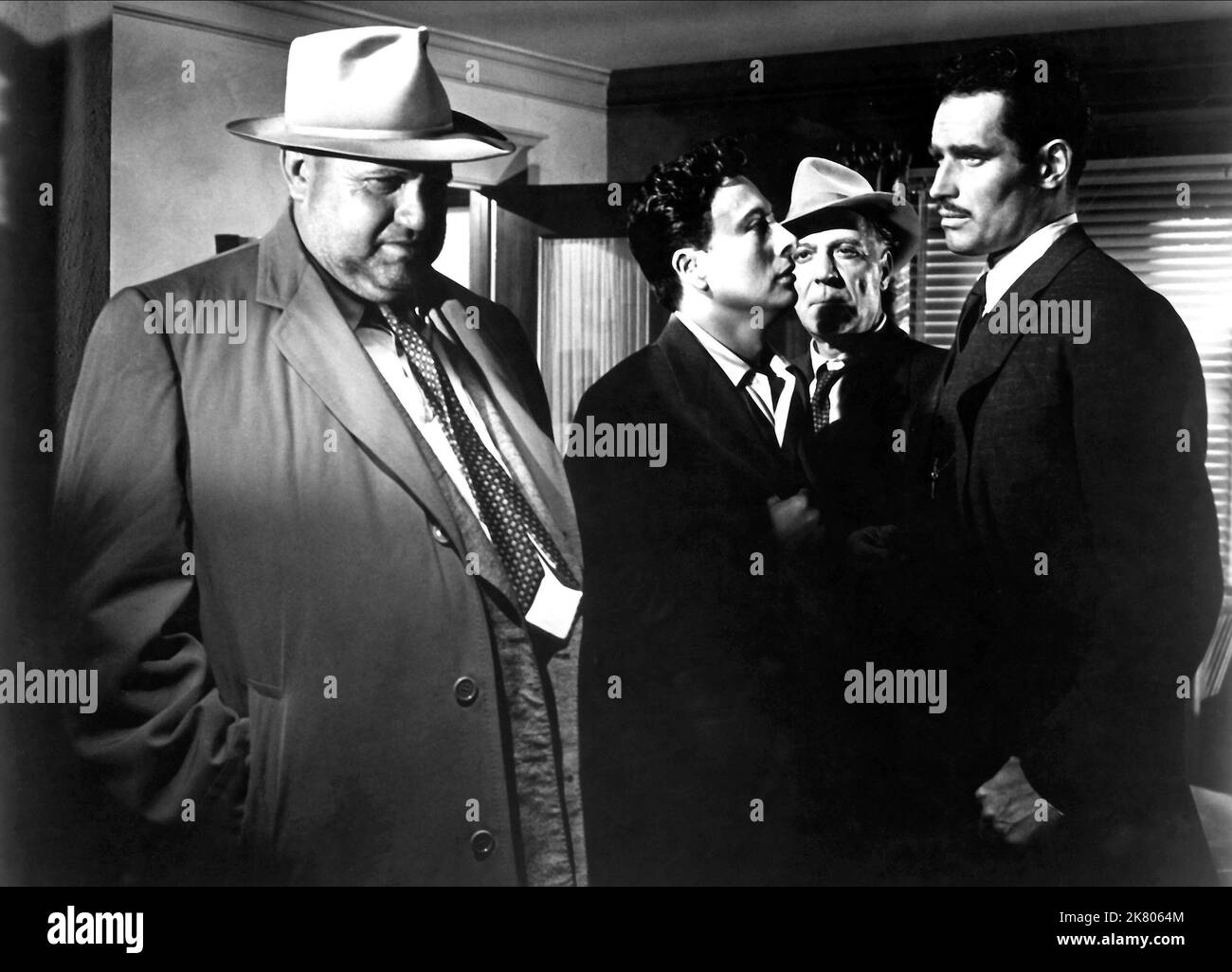 Orson Welles, Joseph Calleia, Victor Millan & Charlton Heston Film ...